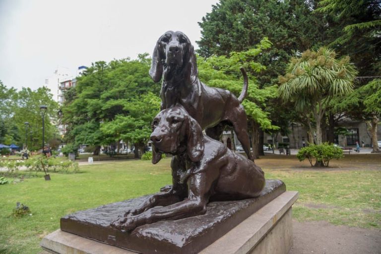 Mar del Plata tendrá un registro informático de monumentos y esculturas ...