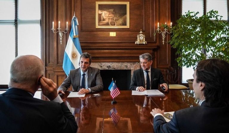 Massa se reunió con directivos de Lamb Weston, la empresa que invertirá ...