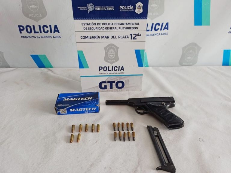 Otro Conflicto Vecinal Termina Con Un Detenido Por Tenencia Ilegal De